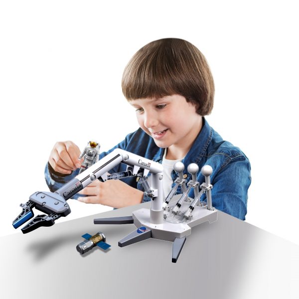 Future Explorers Canadarm Robot Arm – Science Kits SG